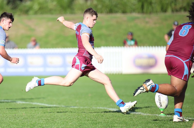 Schoolboy Cup Rnd 2 Endeavour and Hills get it on at Shark Park ...