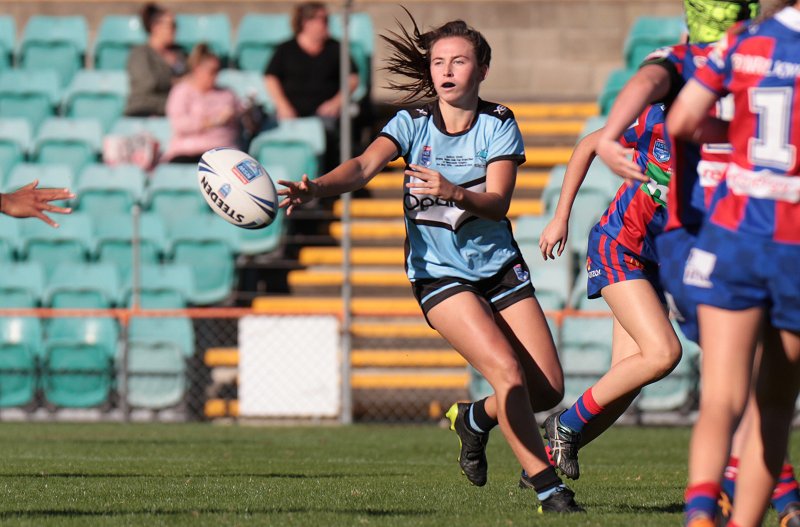 Quincy signs on as NRLW Shark #1 - OurFootyTeam